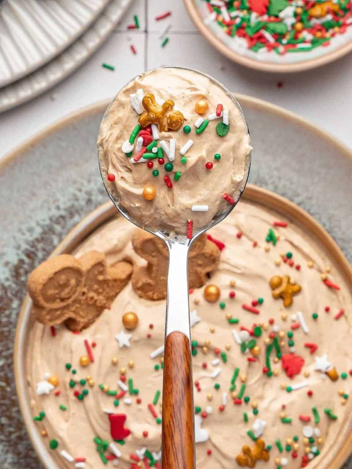 Sweet Gingerbread Dip - Bursting with Holiday Flavor! | Easy Party Dips